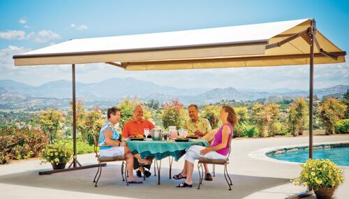 Retractable Awnings for Illinois, Wisconsin, Indiana, Iowa and Midwest