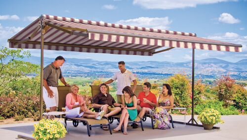 Retractable Awnings for Illinois, Wisconsin, Indiana, Iowa and Midwest